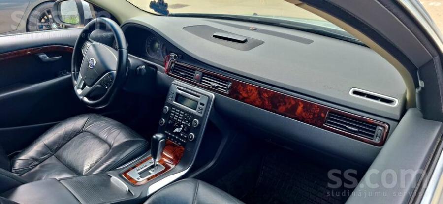Volvo S80 2007 in Riga, with an engine capacity of 2.40 L and mileage of 301 thousand km for 4350 €, photo 5 on AUTOMOTO.COM.LV