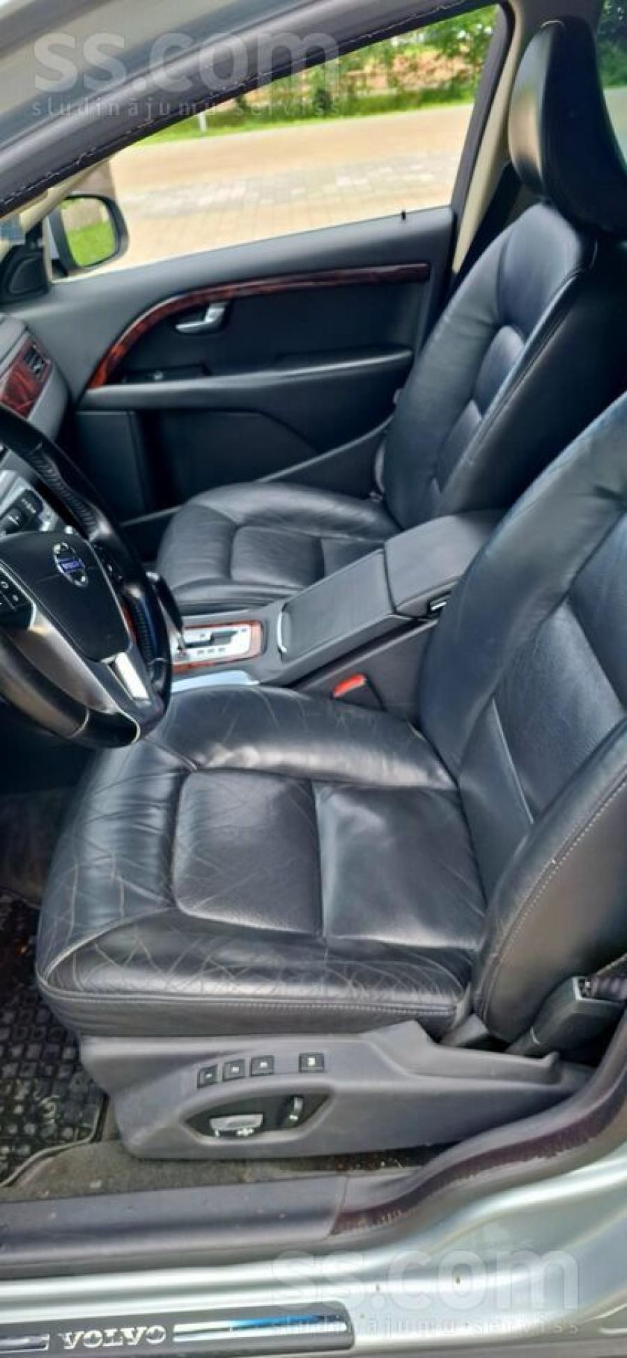 Volvo S80 2007 in Riga, with an engine capacity of 2.40 L and mileage of 301 thousand km for 4350 €, photo 7 on AUTOMOTO.COM.LV