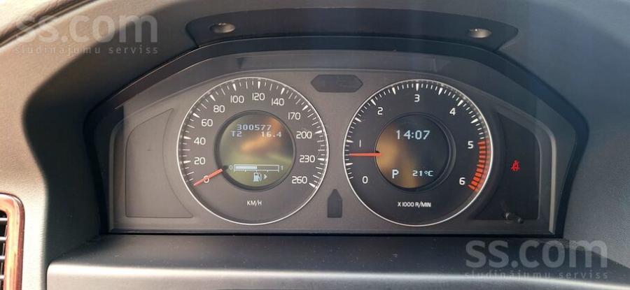 Volvo S80 2007 in Riga, with an engine capacity of 2.40 L and mileage of 301 thousand km for 4350 €, photo 10 on AUTOMOTO.COM.LV