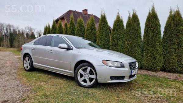 Volvo S80 2007 Gulbene, ar dzinēja tilpumu 2.40 L un nobraukumu 278 tūkst. km par 4250 €, foto 1 vietnē AUTOMOTO.COM.LV