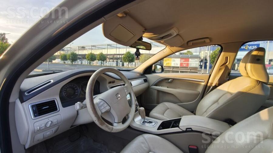 Volvo S80 2007 Rīga, ar dzinēja tilpumu 2.40 L un nobraukumu 399 tūkst. km par 2700 €, foto 12 vietnē AUTOMOTO.COM.LV