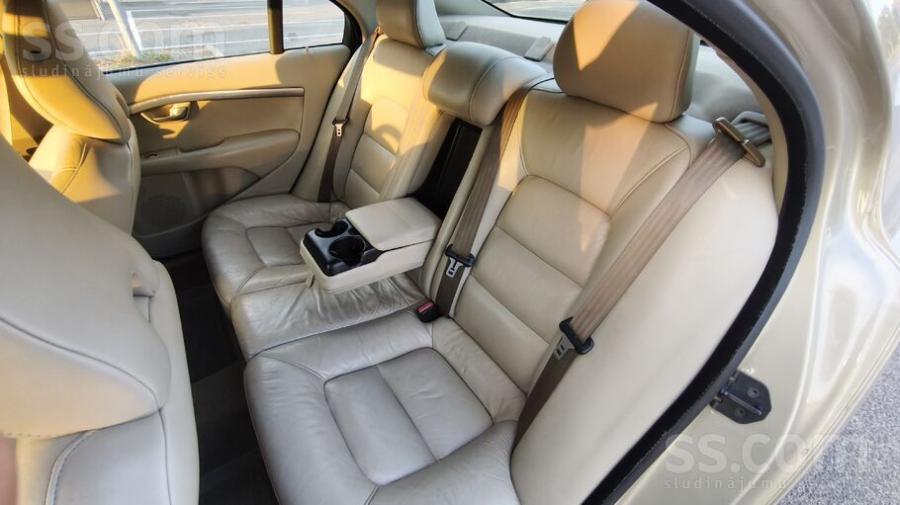Volvo S80 2007 Rīga, ar dzinēja tilpumu 2.40 L un nobraukumu 399 tūkst. km par 2700 €, foto 14 vietnē AUTOMOTO.COM.LV