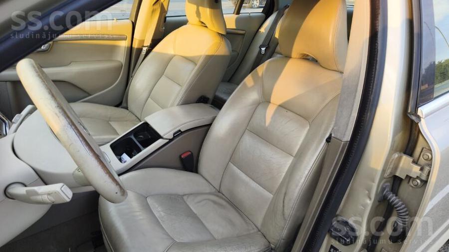 Volvo S80 2007 Rīga, ar dzinēja tilpumu 2.40 L un nobraukumu 399 tūkst. km par 2700 €, foto 15 vietnē AUTOMOTO.COM.LV