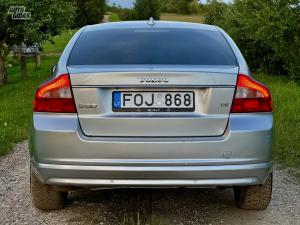 Volvo S80 2007 Viļņa, ar dzinēja tilpumu 2.40 L un nobraukumu 350 tūkst. km par 2850 €, foto 18 vietnē AUTOMOTO.COM.LV