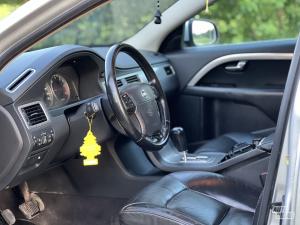 Volvo S80 2007 Viļņa, ar dzinēja tilpumu 2.40 L un nobraukumu 350 tūkst. km par 2850 €, foto 21 vietnē AUTOMOTO.COM.LV