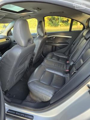 Volvo S80 2007 Tauragė, ar dzinēja tilpumu 2.40 L un nobraukumu 340 tūkst. km par 2950 €, foto 12 vietnē AUTOMOTO.COM.LV
