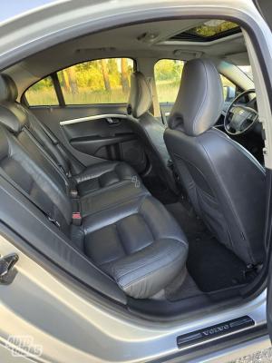 Volvo S80 2007 Tauragė, ar dzinēja tilpumu 2.40 L un nobraukumu 340 tūkst. km par 2950 €, foto 14 vietnē AUTOMOTO.COM.LV