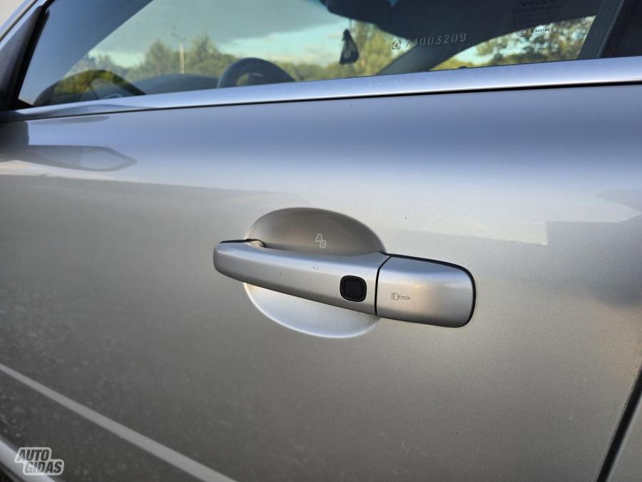 Volvo S80 2007 Tauragė, ar dzinēja tilpumu 2.40 L un nobraukumu 340 tūkst. km par 2950 €, foto 20 vietnē AUTOMOTO.COM.LV