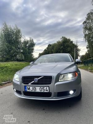 Volvo S80 2007 in Kaunas, with an engine capacity of 2.40 L and mileage of 321 thousand km for 3600 €, photo  on AUTOMOTO.COM.LV