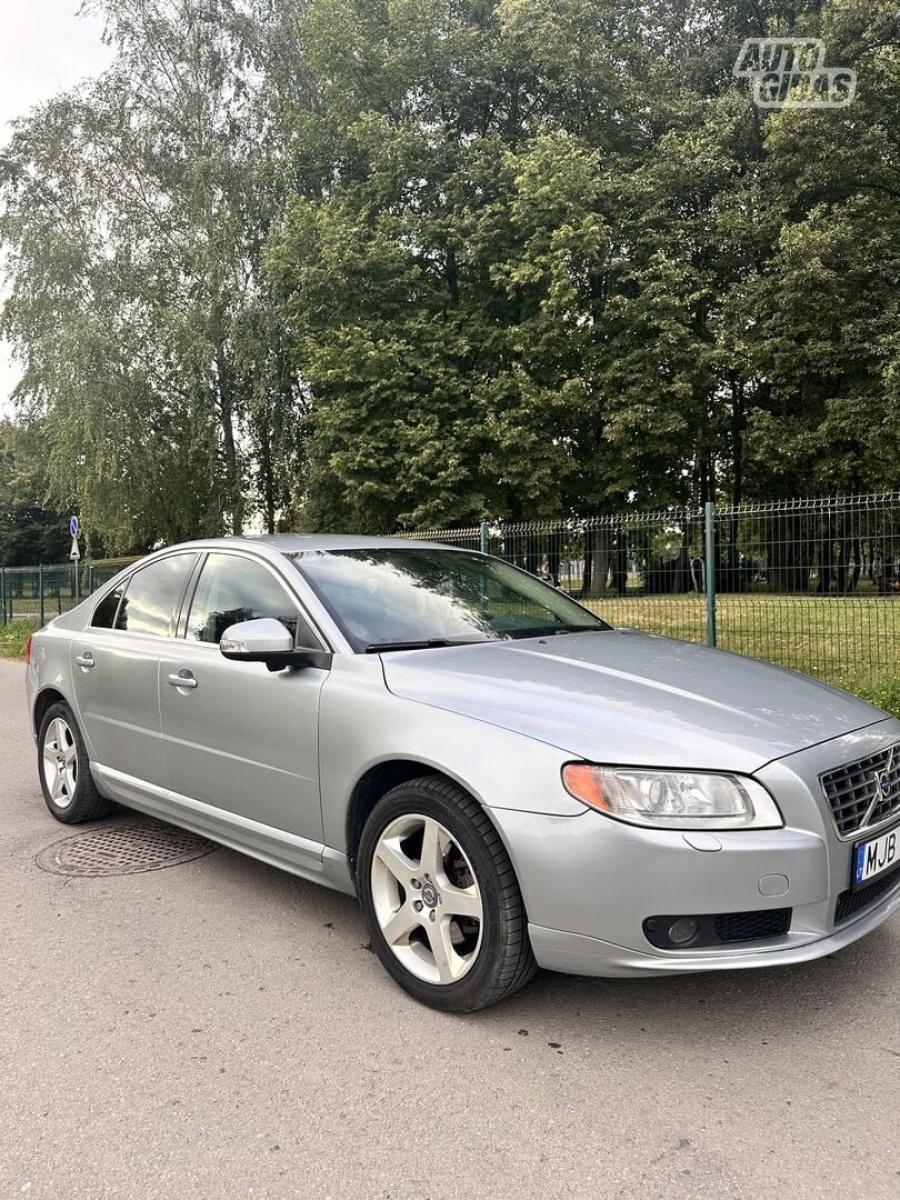Volvo S80 2007 in Kaunas, with an engine capacity of 2.40 L and mileage of 321 thousand km for 3600 €, photo 5 on AUTOMOTO.COM.LV