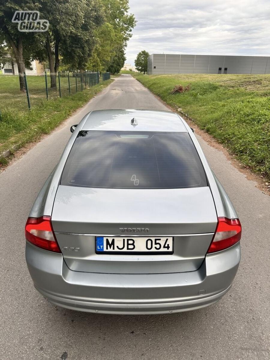 Volvo S80 2007 in Kaunas, with an engine capacity of 2.40 L and mileage of 321 thousand km for 3600 €, photo 10 on AUTOMOTO.COM.LV