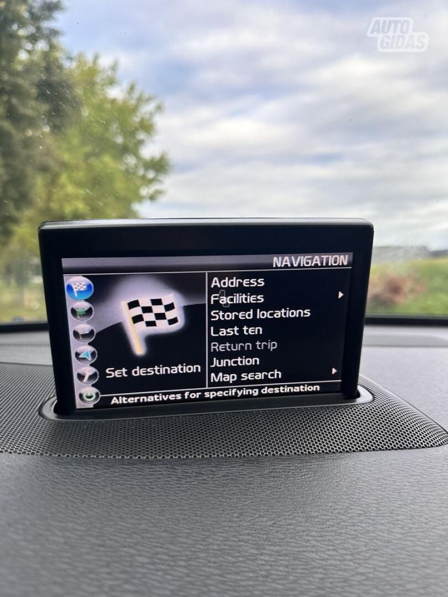 Volvo S80 2007 in Kaunas, with an engine capacity of 2.40 L and mileage of 321 thousand km for 3600 €, photo 14 on AUTOMOTO.COM.LV