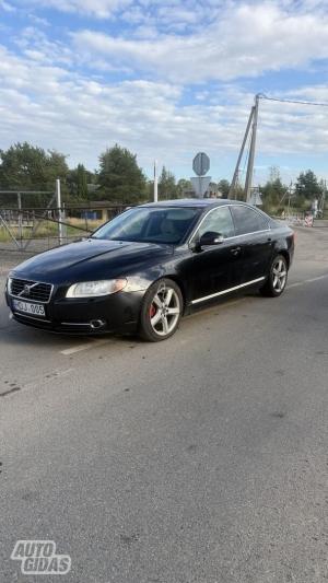 Volvo S80 2007 Viļņa, ar dzinēja tilpumu 2.40 L un nobraukumu 440 tūkst. km par 1800 €, foto 3 vietnē AUTOMOTO.COM.LV