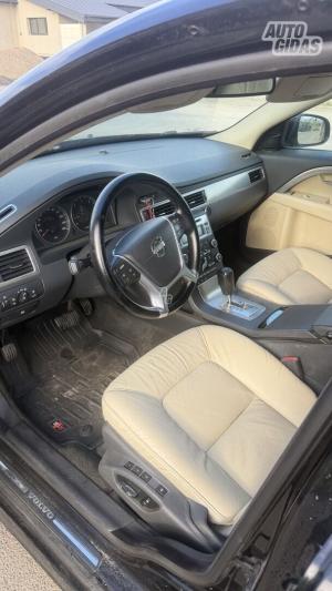 Volvo S80 2007 Viļņa, ar dzinēja tilpumu 2.40 L un nobraukumu 440 tūkst. km par 1800 €, foto 8 vietnē AUTOMOTO.COM.LV