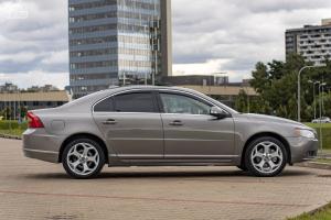 Volvo S80 2007 Viļņa, ar dzinēja tilpumu 2.40 L un nobraukumu 360 tūkst. km par 2850 €, foto 7 vietnē AUTOMOTO.COM.LV