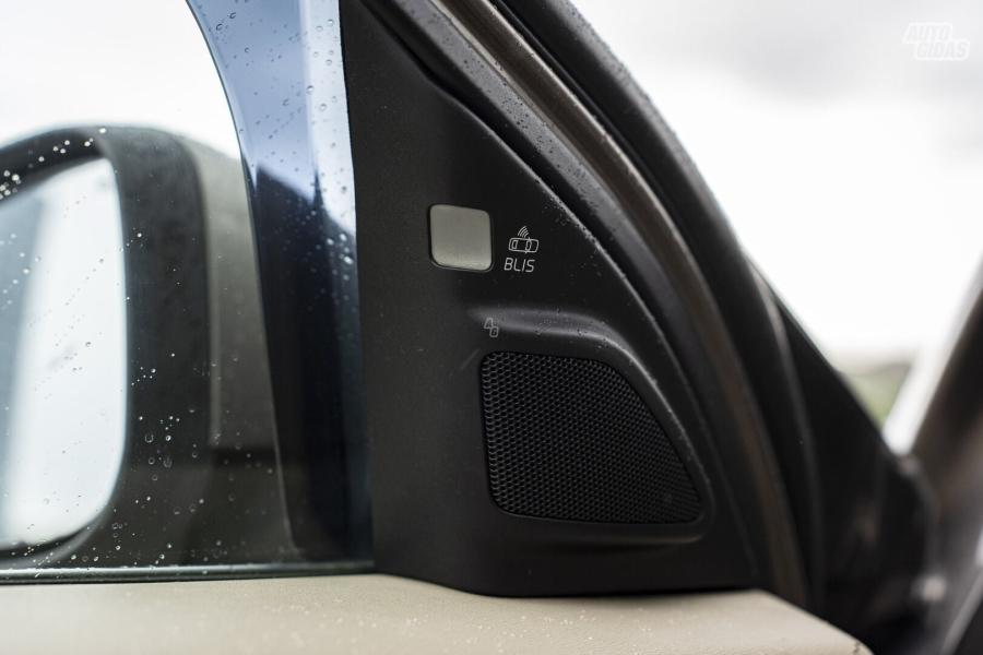 Volvo S80 2007 Viļņa, ar dzinēja tilpumu 2.40 L un nobraukumu 360 tūkst. km par 2850 €, foto 19 vietnē AUTOMOTO.COM.LV