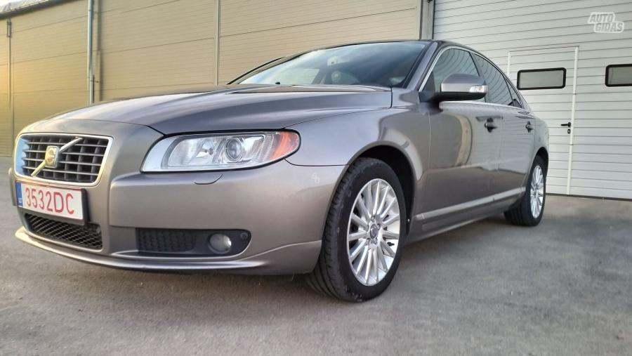 Volvo S80 2007 Viļņa, ar dzinēja tilpumu 2.40 L un nobraukumu 280 tūkst. km par 3450 €, foto 3 vietnē AUTOMOTO.COM.LV