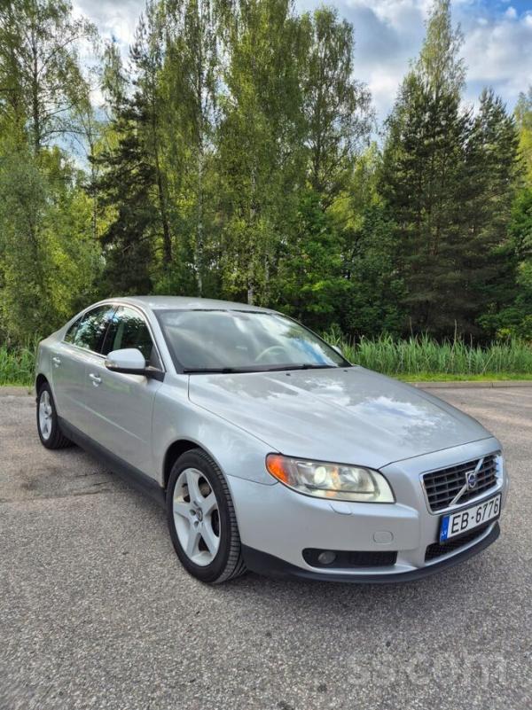 Volvo S80 2008 Valmiera, ar dzinēja tilpumu 2.40 L un nobraukumu 379 tūkst. km par 4900 €, foto 2 vietnē AUTOMOTO.COM.LV
