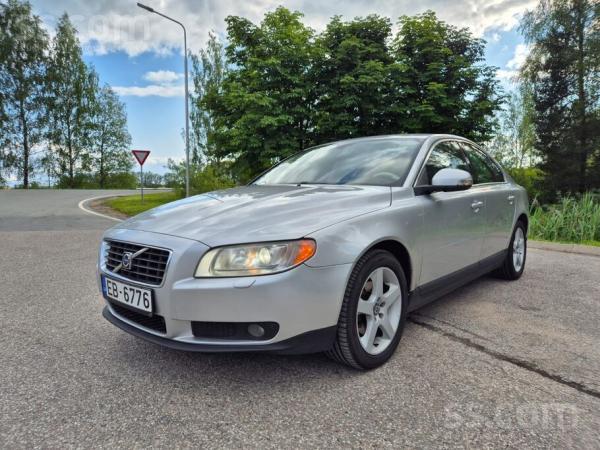 Volvo S80 2008 Valmiera, ar dzinēja tilpumu 2.40 L un nobraukumu 379 tūkst. km par 4900 €, foto 3 vietnē AUTOMOTO.COM.LV