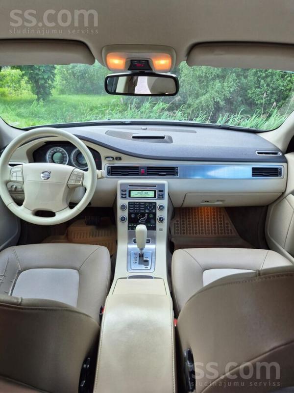 Volvo S80 2008 Valmiera, ar dzinēja tilpumu 2.40 L un nobraukumu 379 tūkst. km par 4900 €, foto 6 vietnē AUTOMOTO.COM.LV