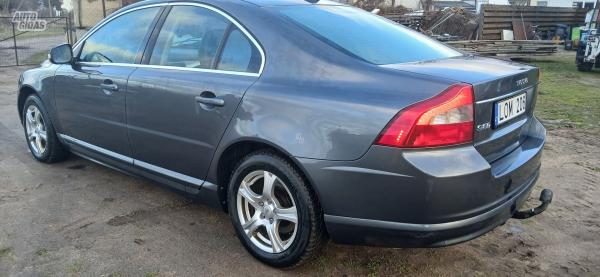 Volvo S80 2008 in Taurage, with an engine capacity of 2.40 L and mileage of 288 thousand km for 2950 €, photo 4 on AUTOMOTO.COM.LV