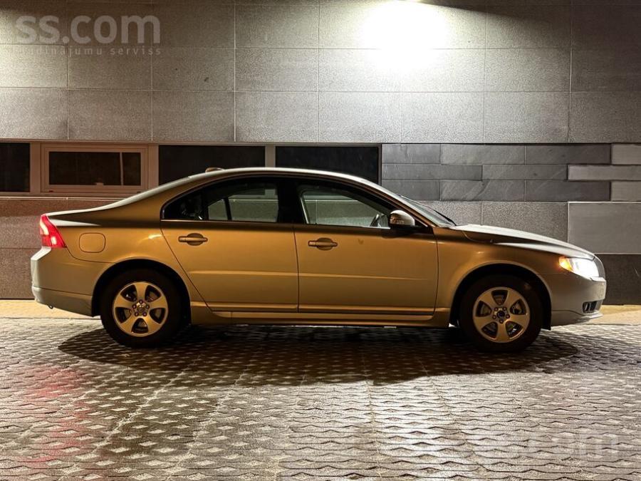 Volvo S80 2008 in Bauska, with an engine capacity of 2.40 L and mileage of 0 thousand km for 2650 €, photo 3 on AUTOMOTO.COM.LV