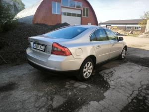 Volvo S80 2008 in Telschi, with an engine capacity of 2.40 L and mileage of 400 thousand km for 1800 €, photo 5 on AUTOMOTO.COM.LV