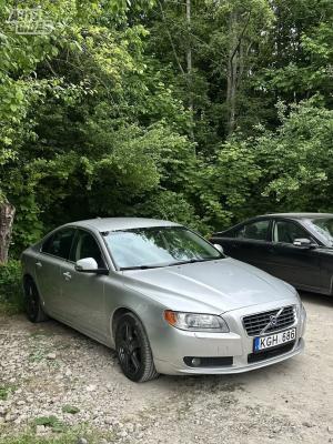 Volvo S80 2008 in Vilnius, with an engine capacity of 2.40 L and mileage of 400 thousand km for 2400 €, photo  on AUTOMOTO.COM.LV