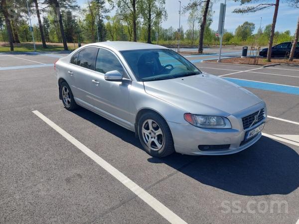 Volvo S80 2008 Rīga, ar dzinēja tilpumu 2.40 L un nobraukumu 159 tūkst. km par 4300 €, foto 2 vietnē AUTOMOTO.COM.LV