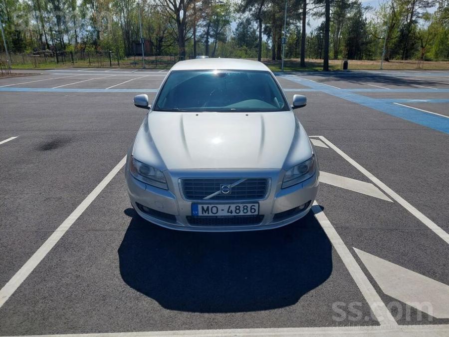 Volvo S80 2008 Rīga, ar dzinēja tilpumu 2.40 L un nobraukumu 159 tūkst. km par 4300 €, foto 4 vietnē AUTOMOTO.COM.LV