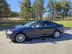 Volvo S80 2008 Narva, ar dzinēja tilpumu 2.40 L un nobraukumu 290 tūkst. km par 5500 €, foto 4 vietnē AUTOMOTO.COM.LV