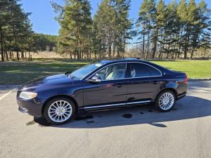 Volvo S80 2008 Narva, ar dzinēja tilpumu 2.40 L un nobraukumu 290 tūkst. km par 5500 €, foto 9 vietnē AUTOMOTO.COM.LV