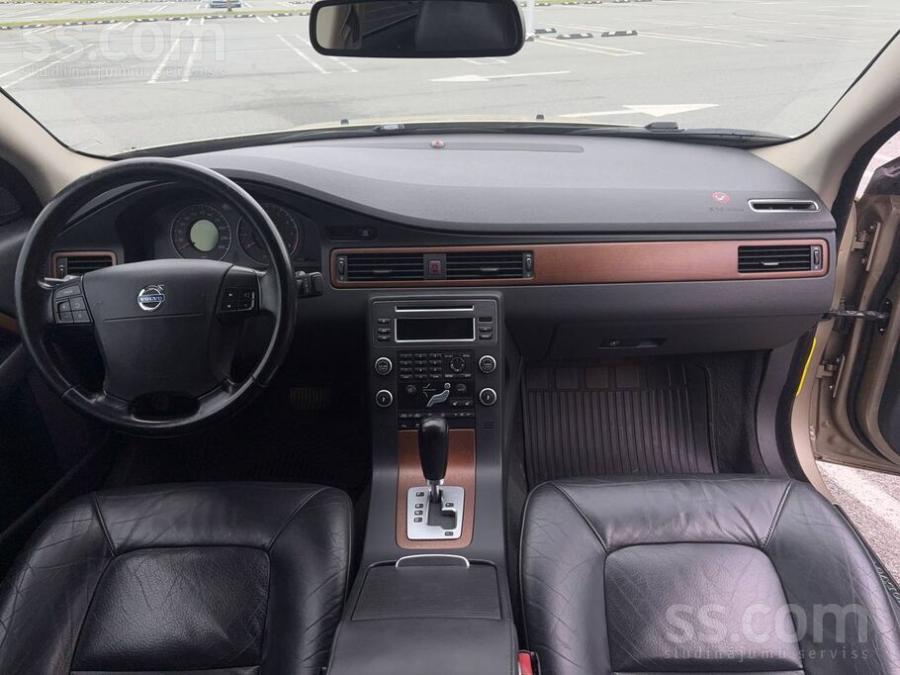Volvo S80 2008 Rīga, ar dzinēja tilpumu 2.50 L un nobraukumu 265 tūkst. km par 3800 €, foto 9 vietnē AUTOMOTO.COM.LV