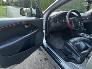 Volvo S80 2008 in Vilnius, with an engine capacity of 2.40 L and mileage of 270 thousand km for 3500 €, photo 13 on AUTOMOTO.COM.LV