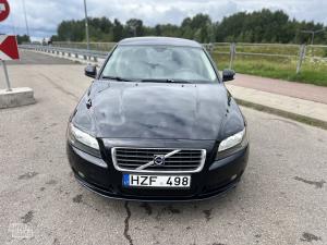 Volvo S80 2008 in Vilnius, with an engine capacity of 2.40 L and mileage of 405 thousand km for 3000 €, photo 3 on AUTOMOTO.COM.LV