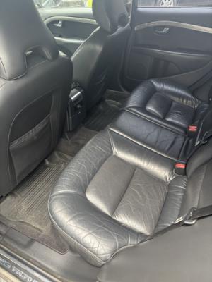 Volvo S80 2008 in Rapla, with an engine capacity of 2.40 L and mileage of 393 thousand km for 4900 €, photo 7 on AUTOMOTO.COM.LV