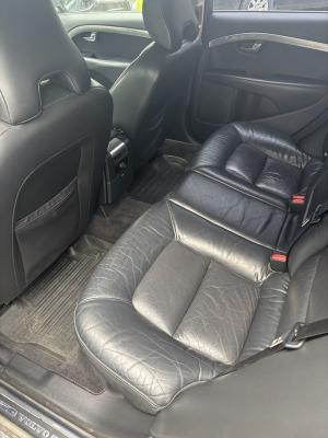 Volvo S80 2008 in Rapla, with an engine capacity of 2.40 L and mileage of 393 thousand km for 4900 €, photo 13 on AUTOMOTO.COM.LV