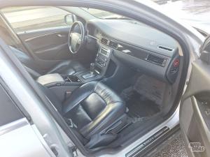 Volvo S80 2008 in Klaipeda, with an engine capacity of 2.40 L and mileage of 0 thousand km for 1400 €, photo 12 on AUTOMOTO.COM.LV