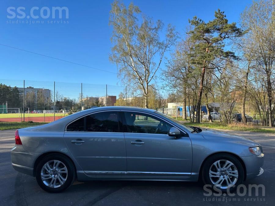Volvo S80 2009 Rīga, ar dzinēja tilpumu 2.40 L un nobraukumu 271 tūkst. km par 6969 €, foto 6 vietnē AUTOMOTO.COM.LV