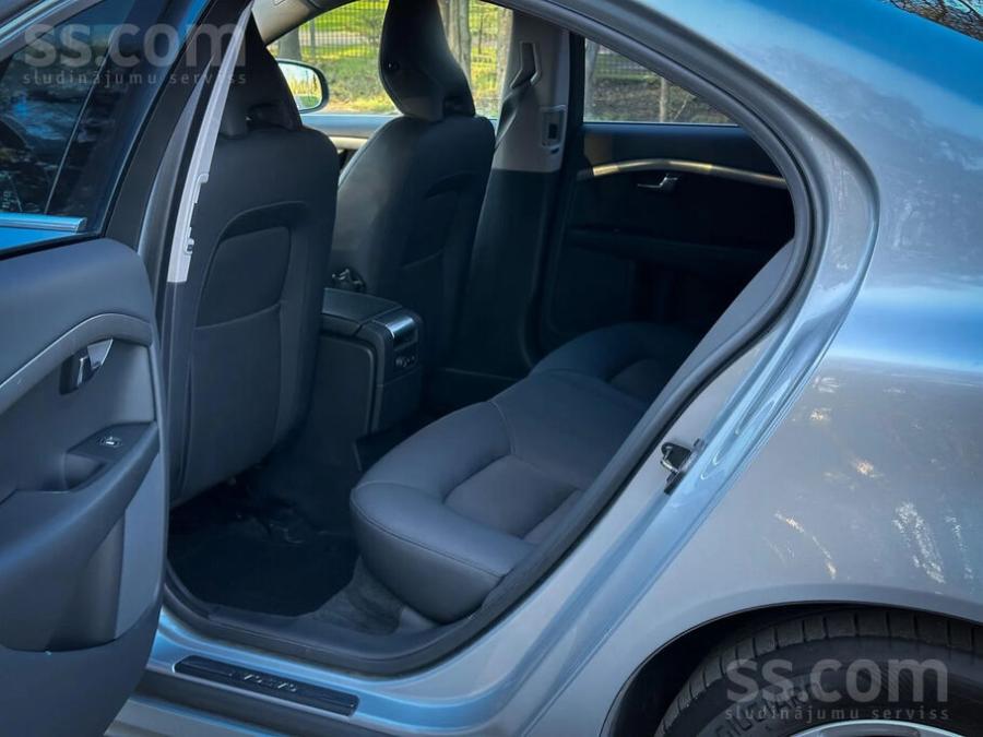 Volvo S80 2009 Rīga, ar dzinēja tilpumu 2.40 L un nobraukumu 271 tūkst. km par 6969 €, foto 12 vietnē AUTOMOTO.COM.LV