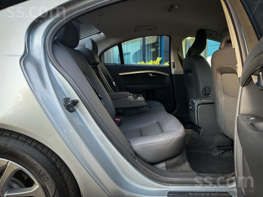 Volvo S80 2009 Rīga, ar dzinēja tilpumu 2.40 L un nobraukumu 271 tūkst. km par 6969 €, foto 17 vietnē AUTOMOTO.COM.LV
