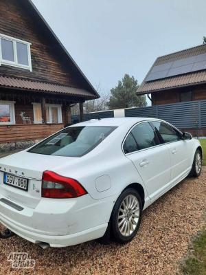 Volvo S80 2009 in Ignalina, with an engine capacity of 2.40 L and mileage of 339 thousand km for 4000 €, photo 2 on AUTOMOTO.COM.LV