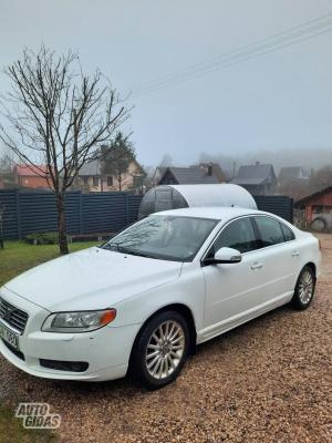 Volvo S80 2009 in Ignalina, with an engine capacity of 2.40 L and mileage of 339 thousand km for 4000 €, photo 3 on AUTOMOTO.COM.LV