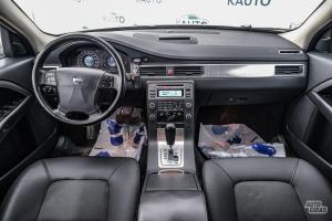Volvo S80 2009 in Kaunas, with an engine capacity of 2.40 L and mileage of 339 thousand km for 4990 €, photo 8 on AUTOMOTO.COM.LV
