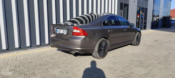 Volvo S80 2009 in Vilnius, with an engine capacity of 3.20 L and mileage of 295 thousand km for 5000 €, photo 3 on AUTOMOTO.COM.LV