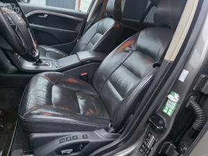 Volvo S80 2009 in Kretinga, with an engine capacity of 2.40 L and mileage of 285 thousand km for 2200 €, photo 10 on AUTOMOTO.COM.LV