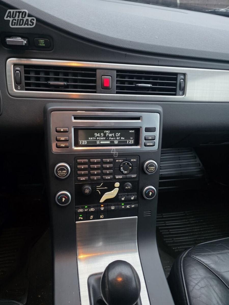 Volvo S80 2009 in Kretinga, with an engine capacity of 2.40 L and mileage of 285 thousand km for 2200 €, photo 18 on AUTOMOTO.COM.LV