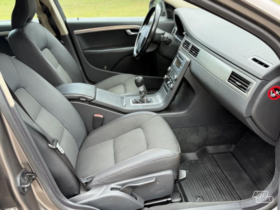Volvo S80 2009 Šauļi, ar dzinēja tilpumu 2.40 L un nobraukumu 354 tūkst. km par 1990 €, foto 12 vietnē AUTOMOTO.COM.LV