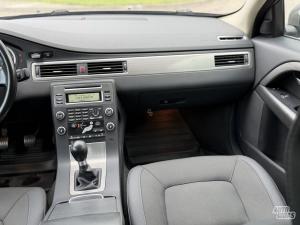 Volvo S80 2009 Šauļi, ar dzinēja tilpumu 2.40 L un nobraukumu 354 tūkst. km par 1990 €, foto 14 vietnē AUTOMOTO.COM.LV