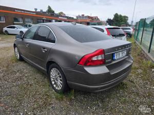 Volvo S80 2009 in Kretinga, with an engine capacity of 2.40 L and mileage of 275 thousand km for 1700 €, photo 5 on AUTOMOTO.COM.LV